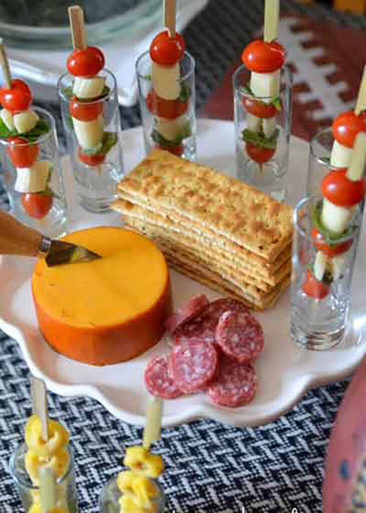 By a Pro: Buffet Table Ideas by a Professional Party Planner