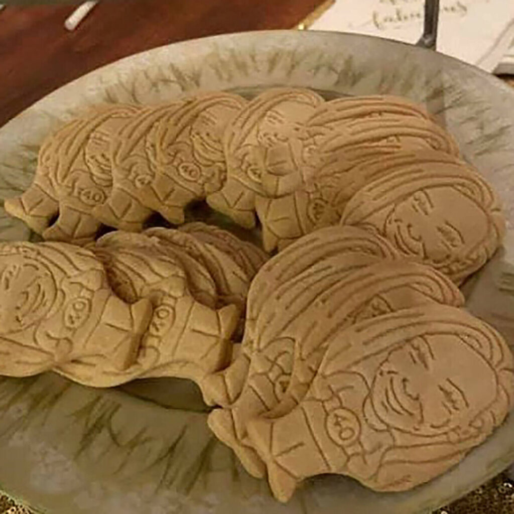 By a Pro: Custom Caricature Cookies | Personalized Dessert Table Food