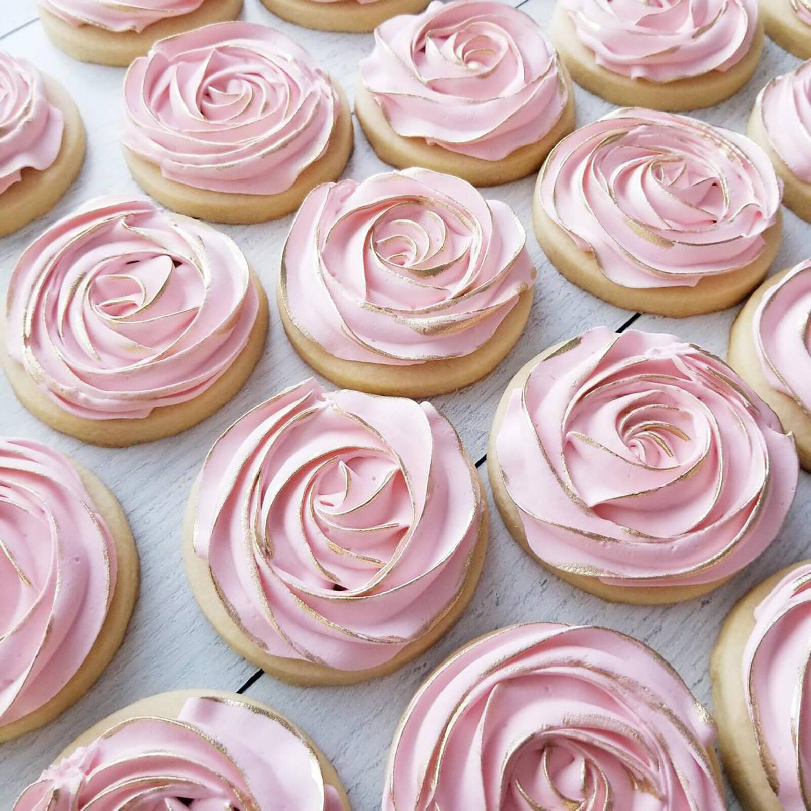 By a Pro: Decorated Cookies | Eye-catching Dessert Table Treats