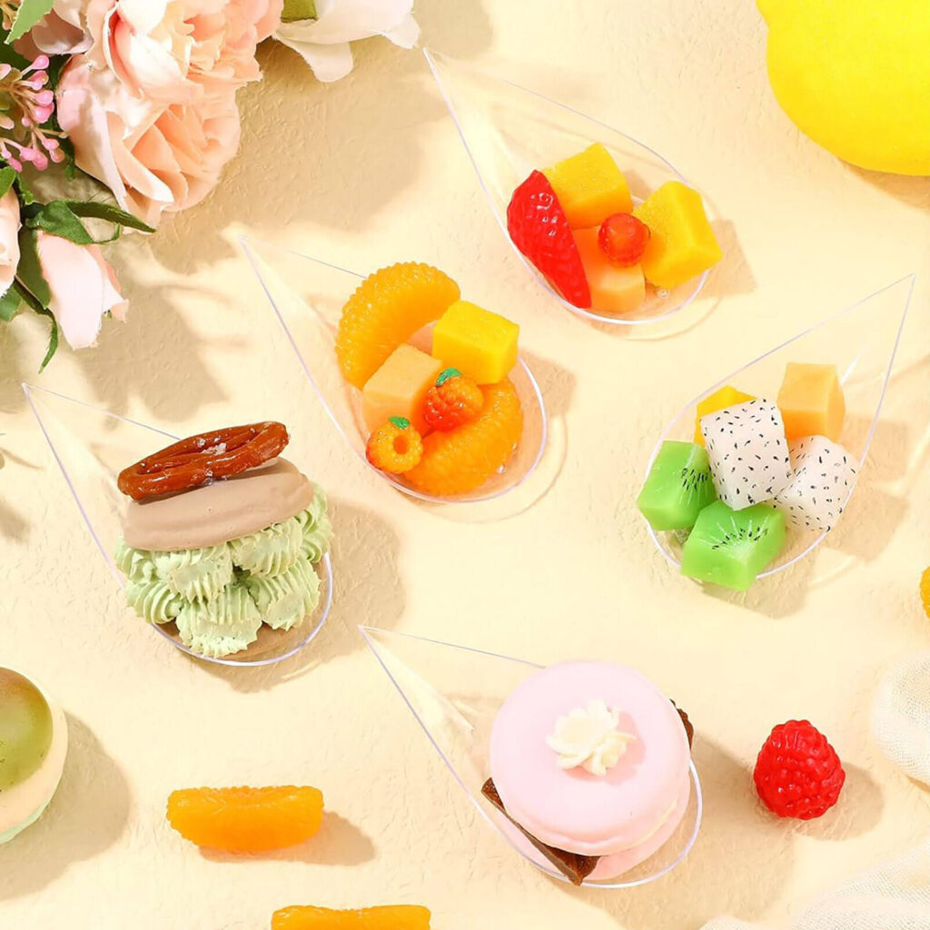 By a Pro: Disposable Tasting Spoons | Dessert Table Presentation