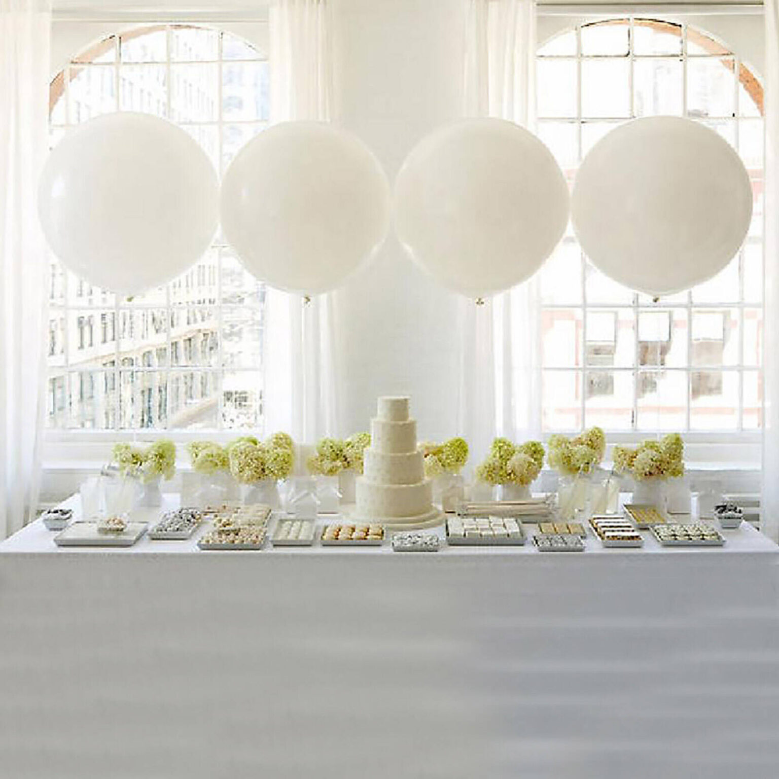 Giant Balloon Party Backdrop | Party Decorations by a Pro