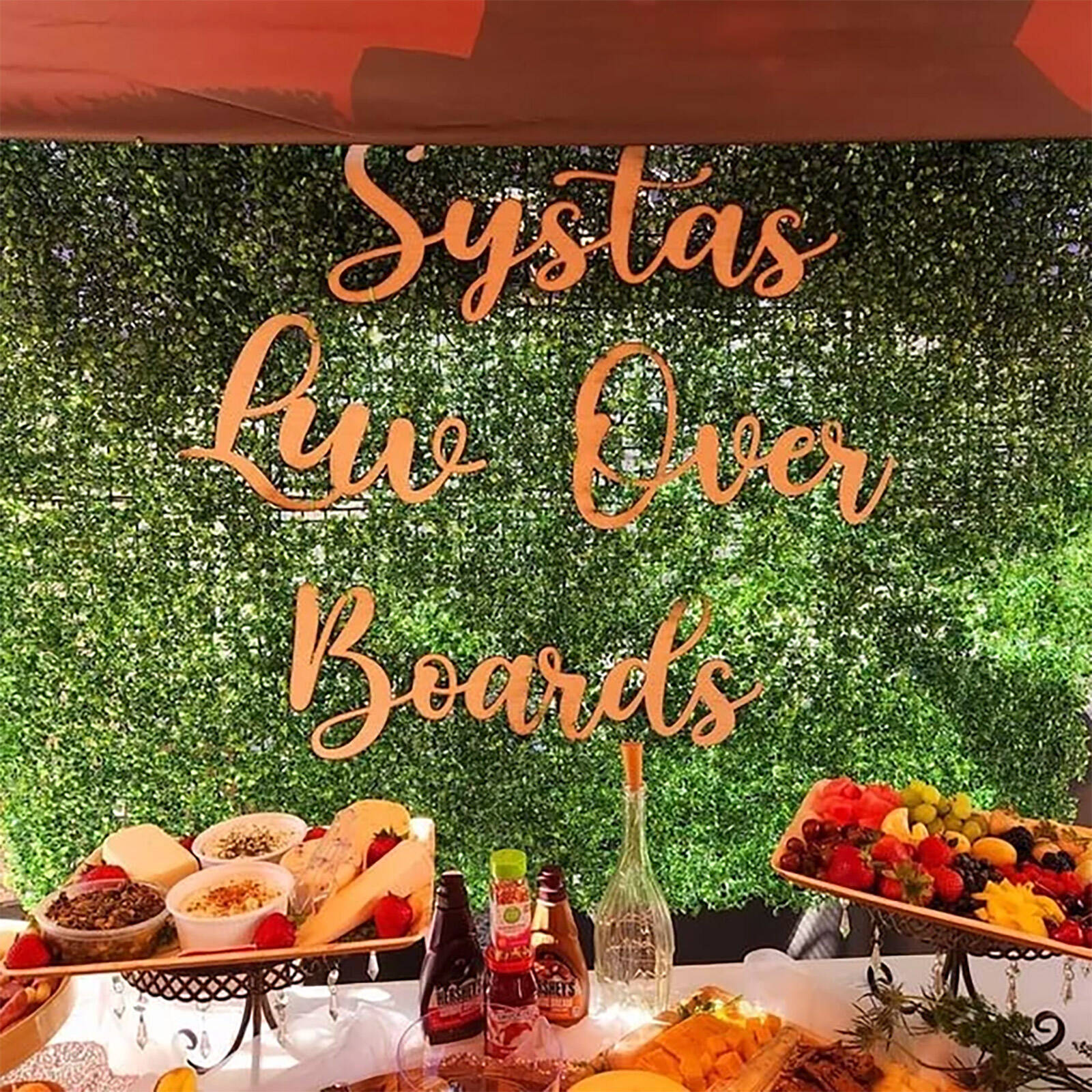 Boxwood Hedge Grass Party Backdrops | Party Ideas by a Pro