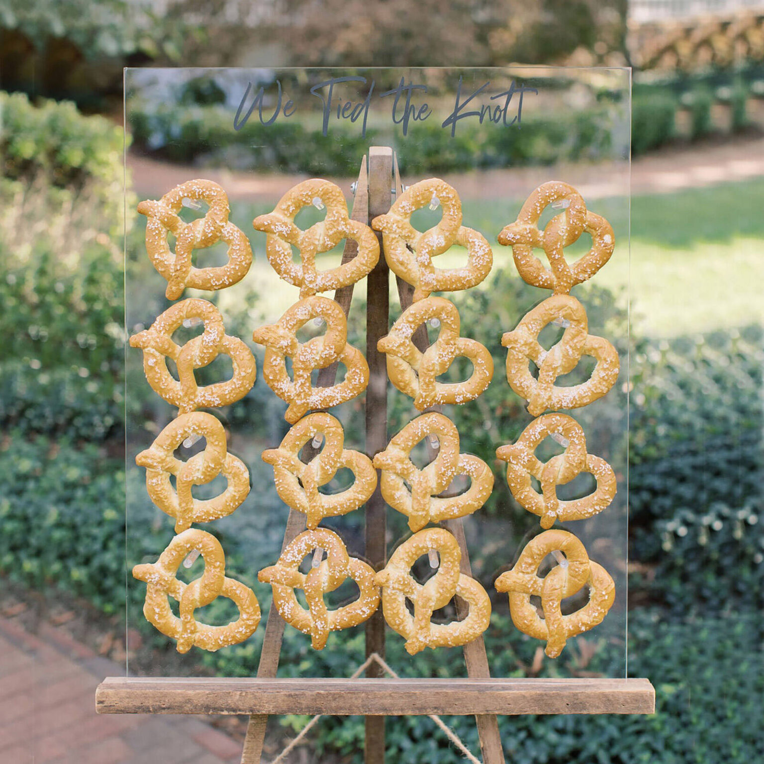 By a Pro: Pretzel Wall Display Stands | Dessert Table Display