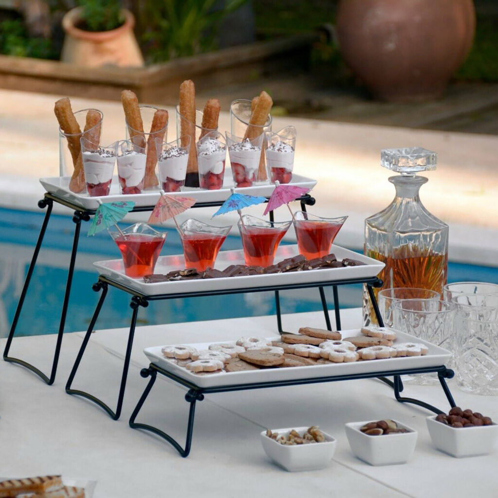 By a Pro: Disposable Tasting Spoons | Dessert Table Presentation