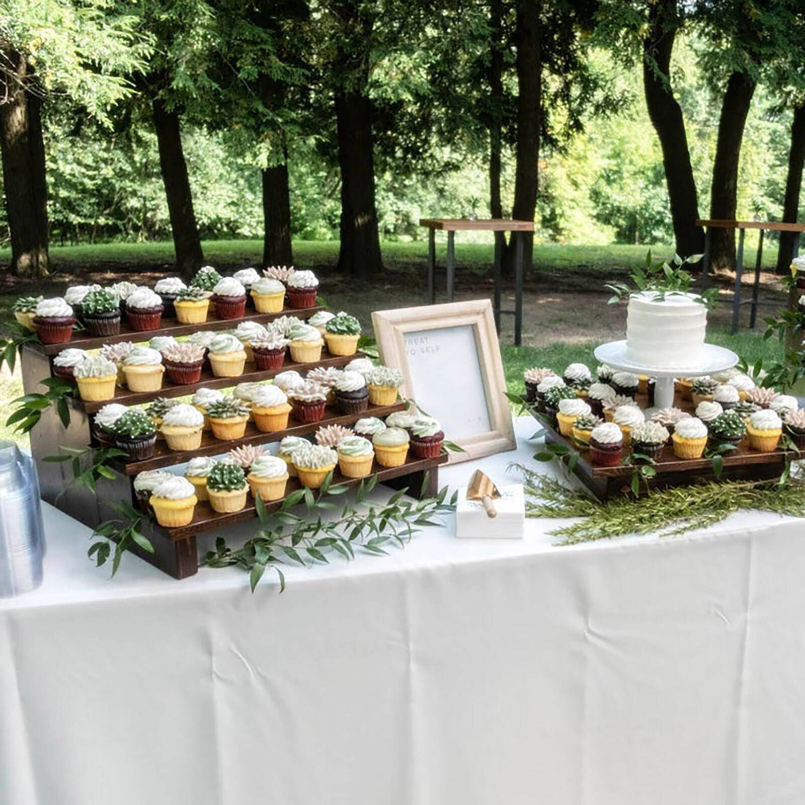 By a Pro: Novelty Mini Treat Containers | Dessert Table Styling